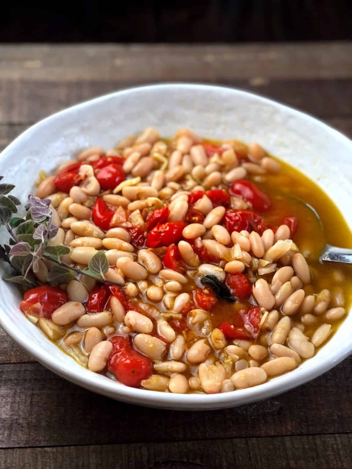 Fagioli all'Uccelletto (Stewed Beans with Tomatoes) - Keeping It Simple ...