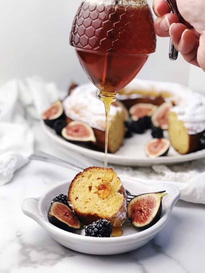 Ciambella Yogurt And Olive Oil Cake - Keeping It Simple Italian