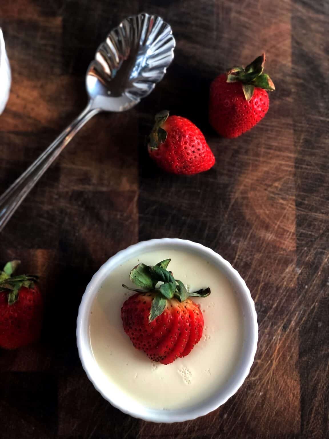 Italian Vanilla Panna Cotta - Keeping It Simple Italian