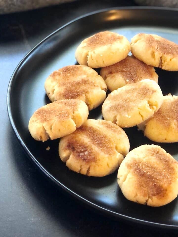 Whipped Italian Anise Shortbread Cookies - Keeping It Simple Italian